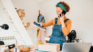 How To Make Money Selling Products Online - The Home Boss